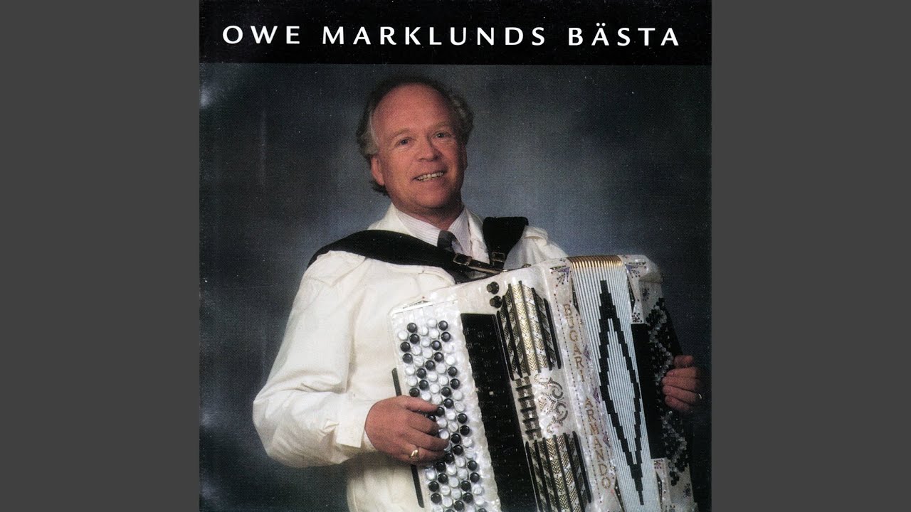 Luleå Accordion Clubs Paradmarsch - YouTube