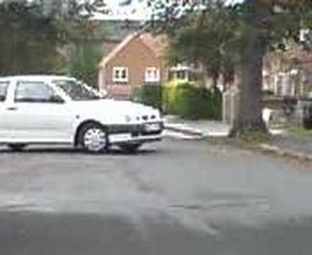 9 POINT TURN - YouTube