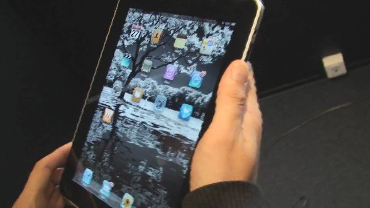 Apple iPad Boot - YouTube