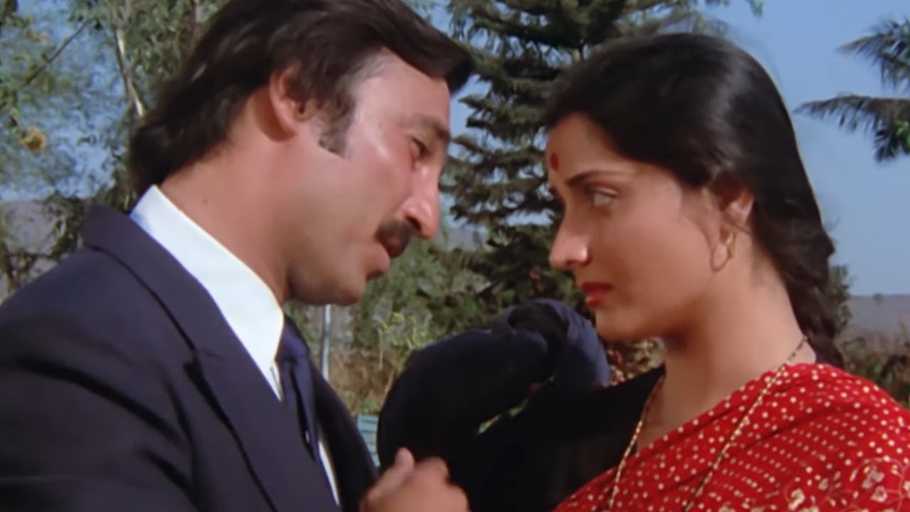 मुझे पापा बनने की जल्दी है | Grahasthi (1984) (HD) Part 1 | Ashok Kumar, Suresh Oberoi, Yogita ...