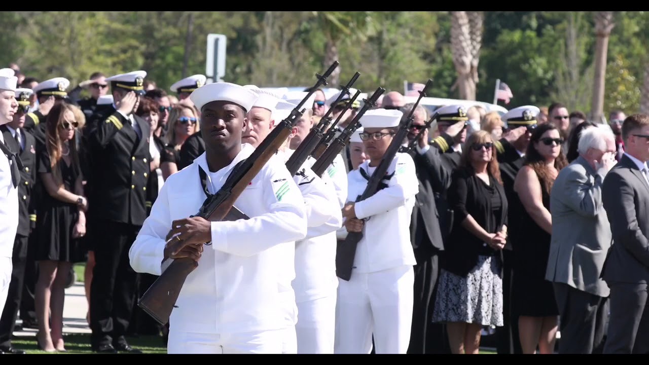 Funeral for US Navy LT Caleb King - YouTube
