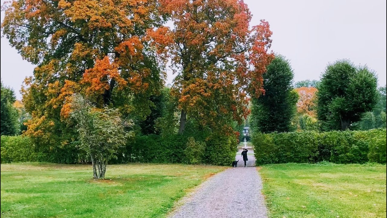 Stockholm Walks: Steninge Slott / Palace garden - YouTube