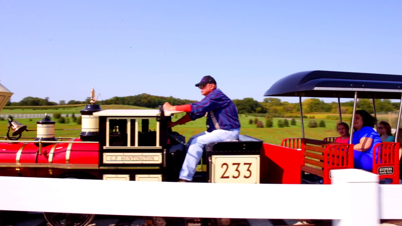 Ride The Farmview Railway at Kuipers Family Farm - YouTube