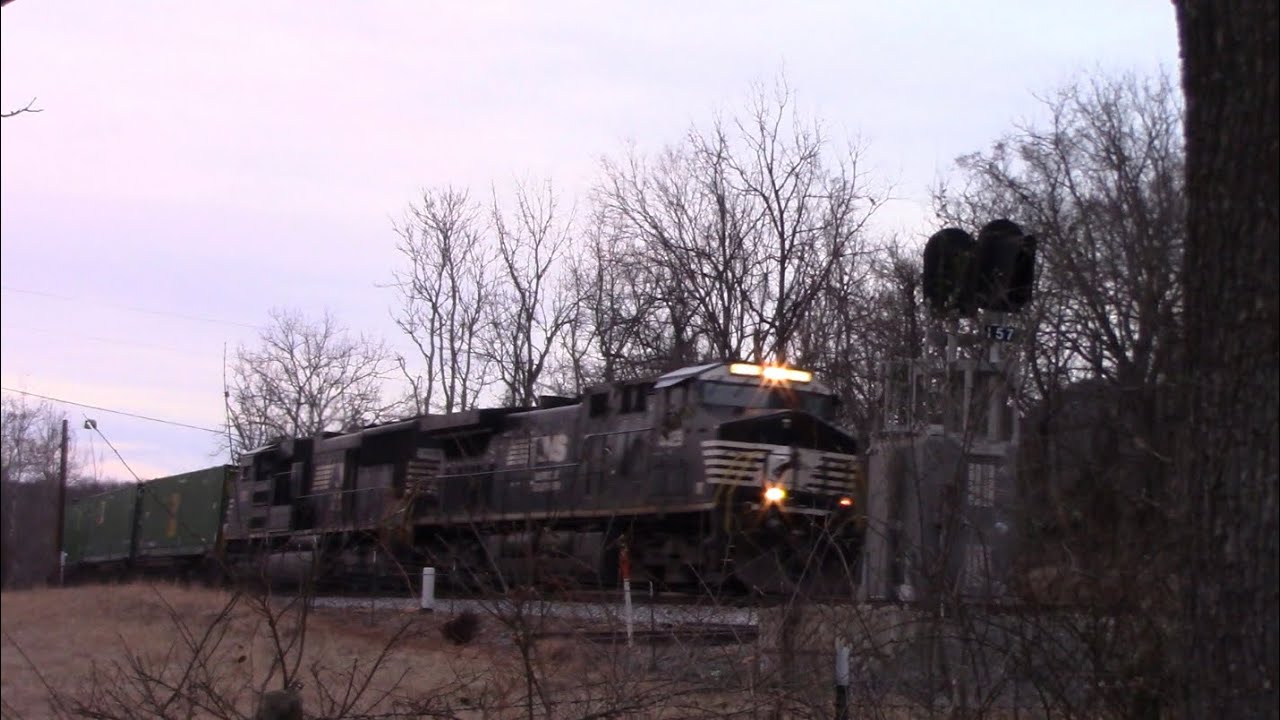 Train NS 27A With A Union Pacific trailing as A DPU on the B-Line At ...