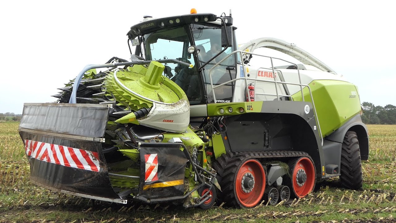 Claas Jaguar 990 Terra Trac and NEW 900 Orbis folding technology | Corn ...