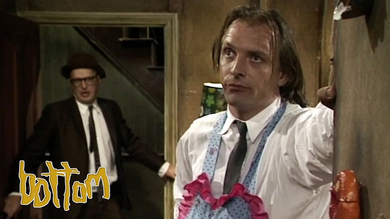 Putting Drunk Eddie to Bed | Bottom | BBC Comedy Greats - YouTube