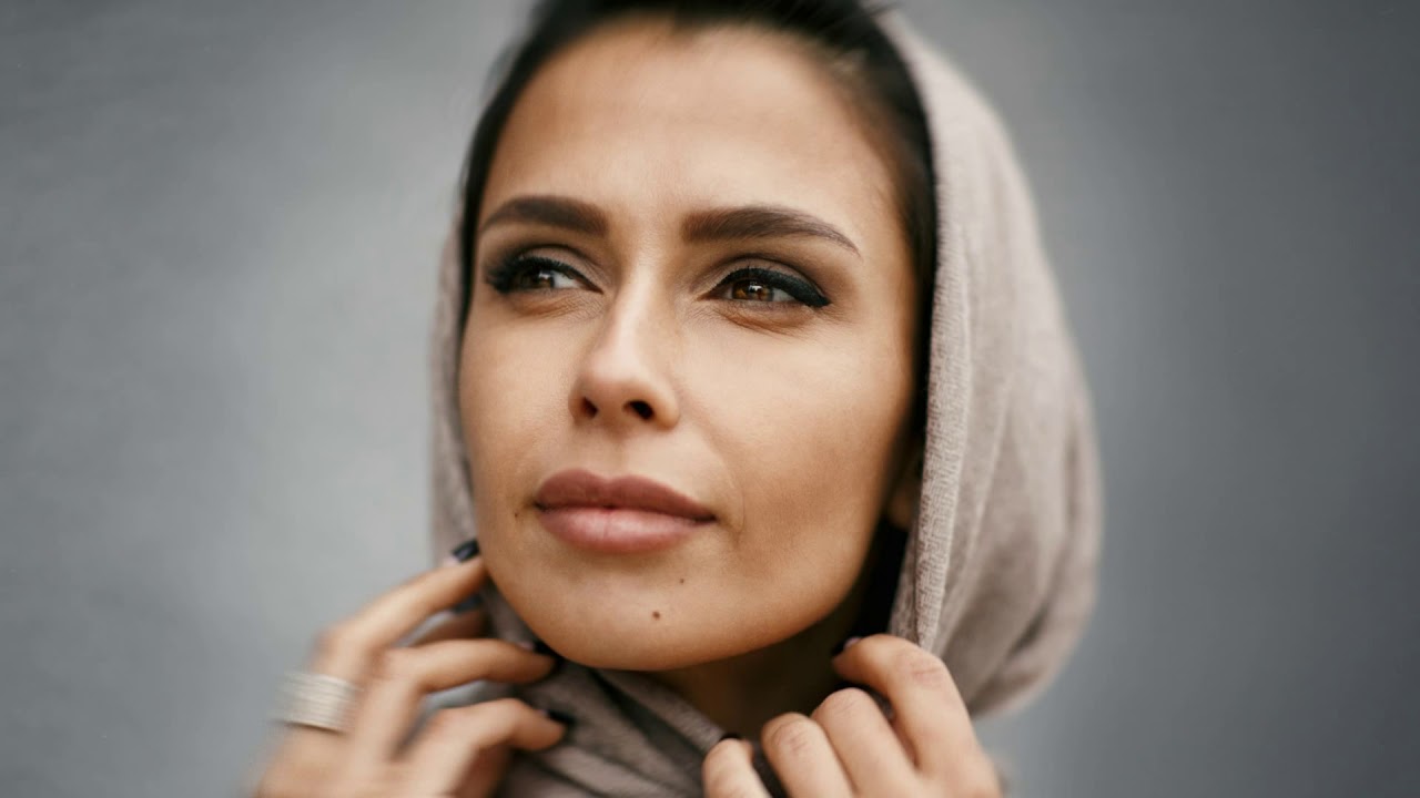 Aviva Avidan - Born with You (אביבה אבידן - נולדה איתך) - YouTube