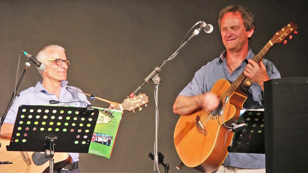 DROWSY MAGGIE Celtic Wind - YouTube