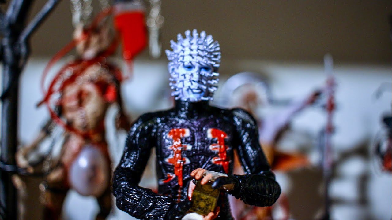 Neca Hellraiser Ultimate Pinhead Figure - YouTube