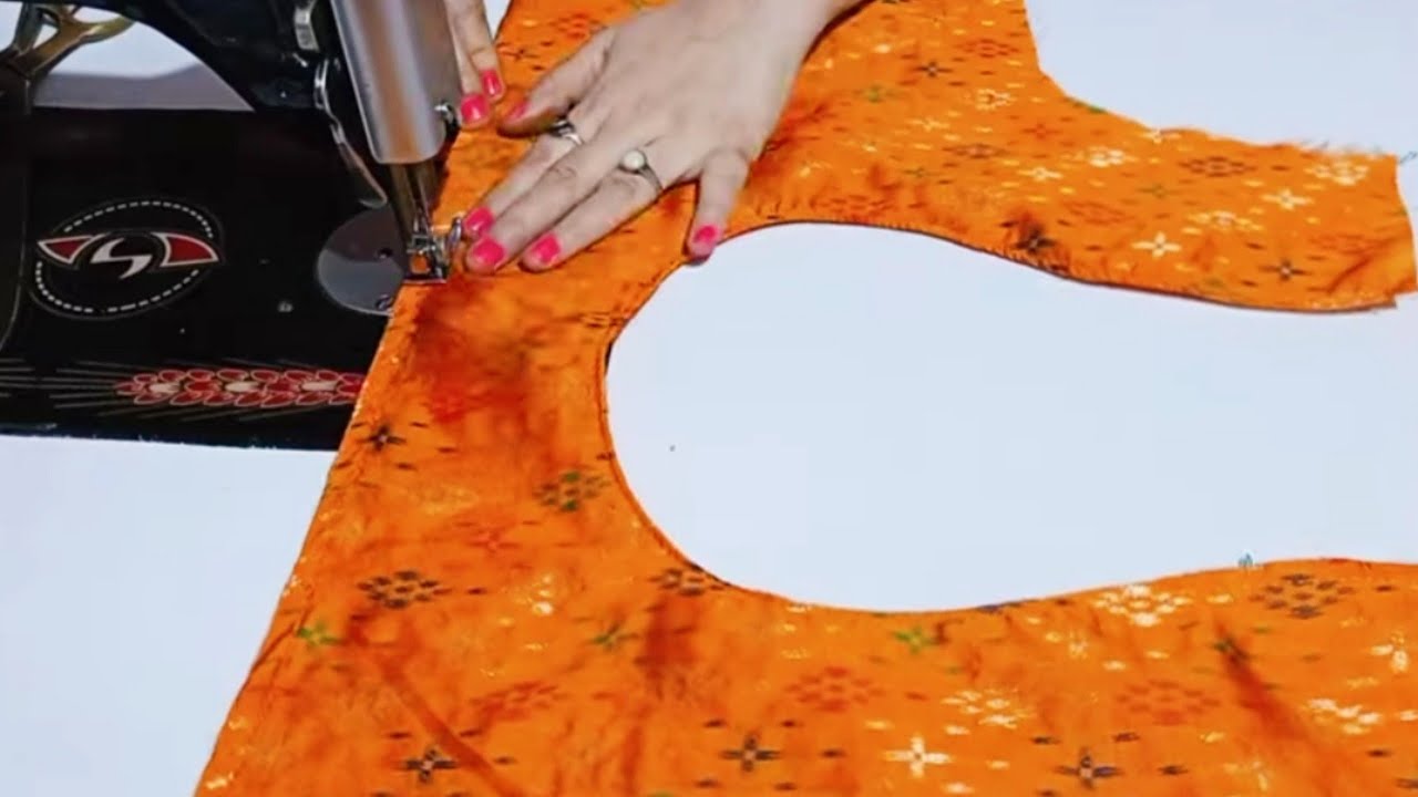 गोल गले में ब्लाउज डिजाइन || designer blouse || blouse ke design ...