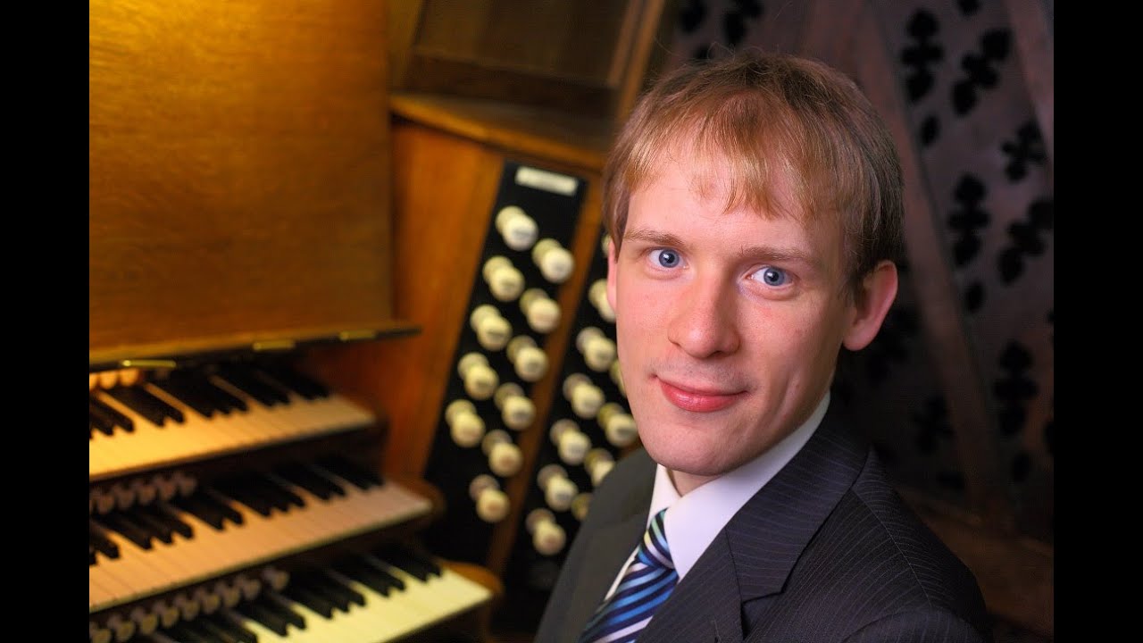 Tim Harper Organ Concert in Howden Minster - YouTube