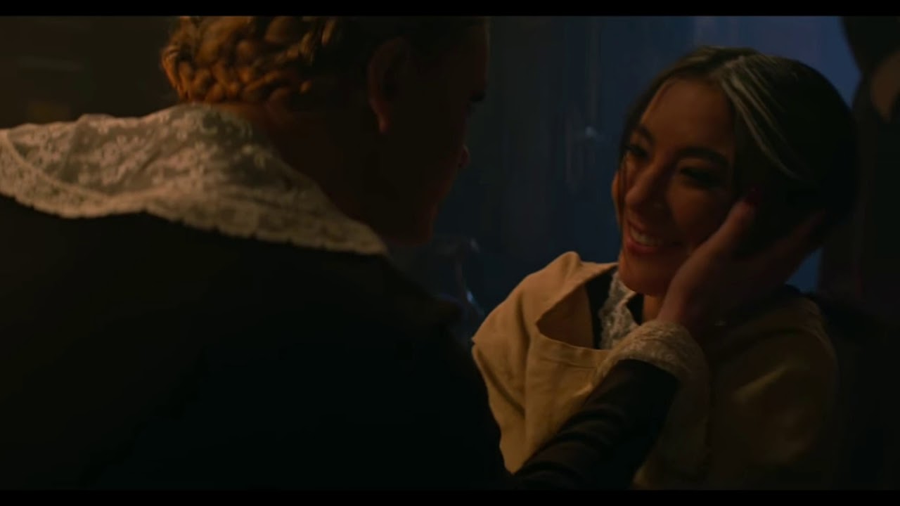 Dorcas & Agatha Kiss (Chilling Adventures of Sabrina Part 4) - YouTube