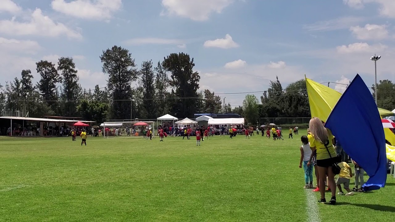 SELECT FC 2008 vs TOLUCA CACSA - YouTube