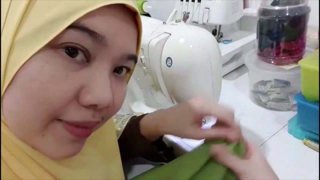 How to DIY Double Loops Instant Shawl - YouTube