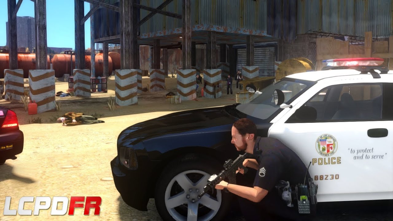 GTA 4 LAPD SHOOTOUT - YouTube
