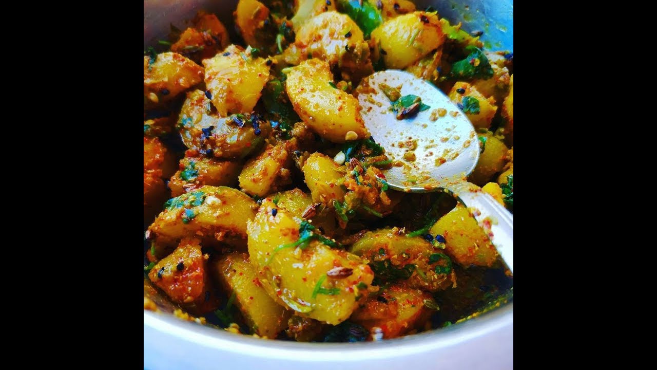 Achari Awla Recipe | झटपट आँवले की सब्ज़ी | Zayka Ka Tadka - YouTube