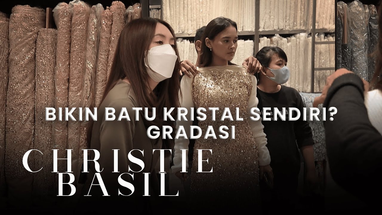 BIKIN BATU KRISTAL SENDIRI? Gaun Gradasi - YouTube