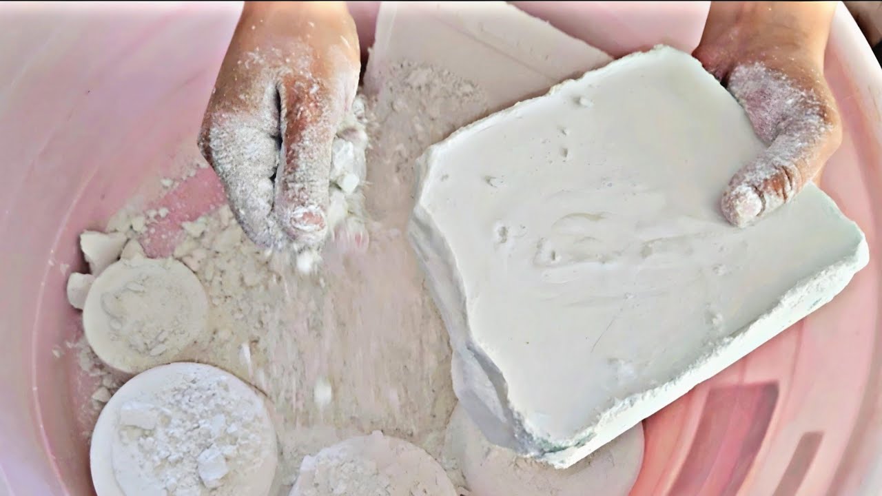 Crunchy Gym Chalk ASMR reforms // Satisfying Crushing Sound for Deep ...