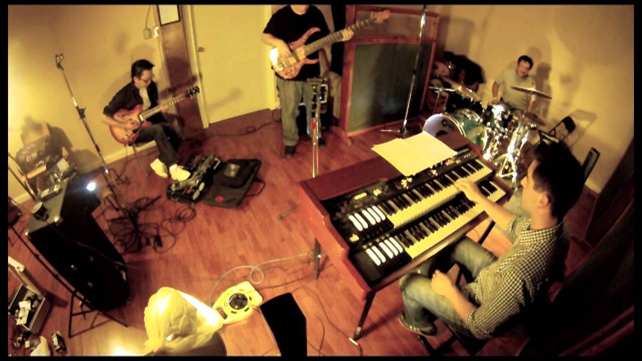 Funky Turkey - B-funk - YouTube