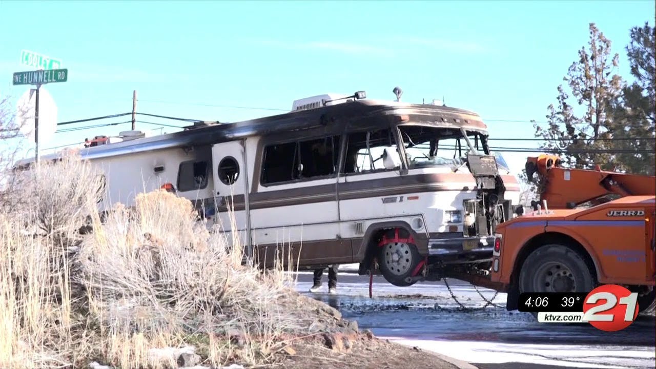 RV fire at Bend homeless camp - YouTube