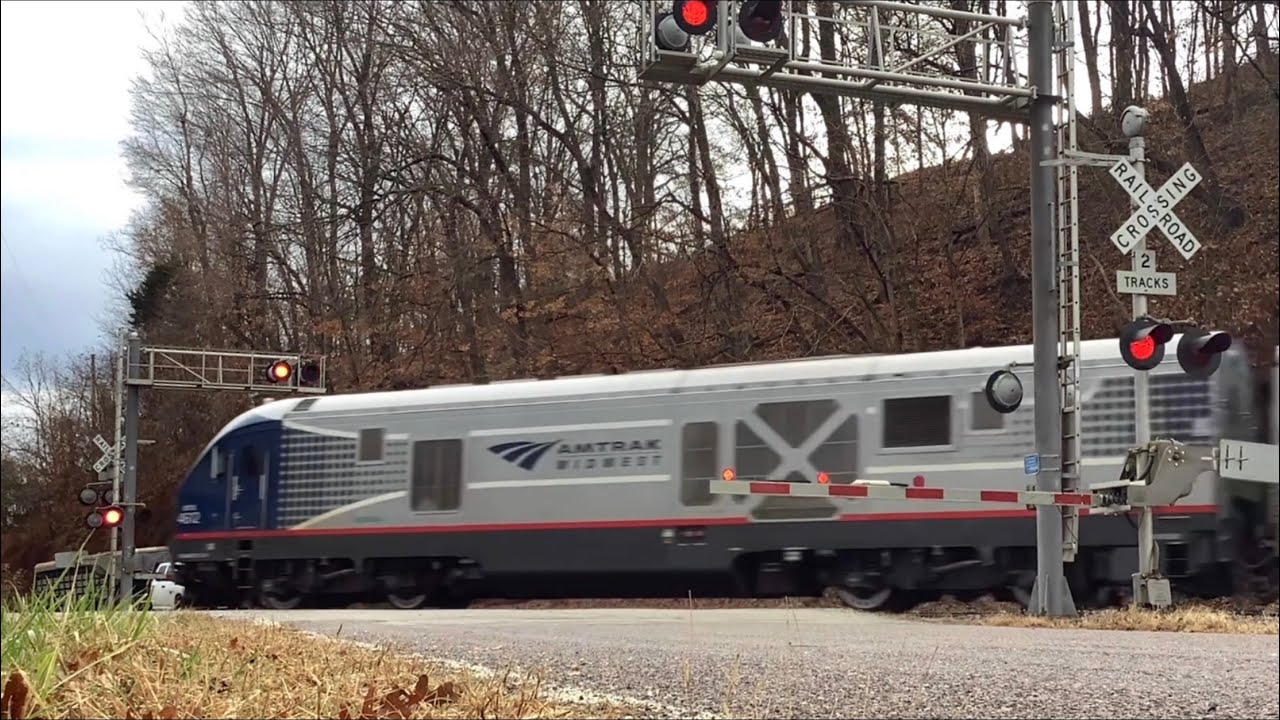 Amtrak’s "River Runner" - MO Route 100, Morrison, MO - YouTube