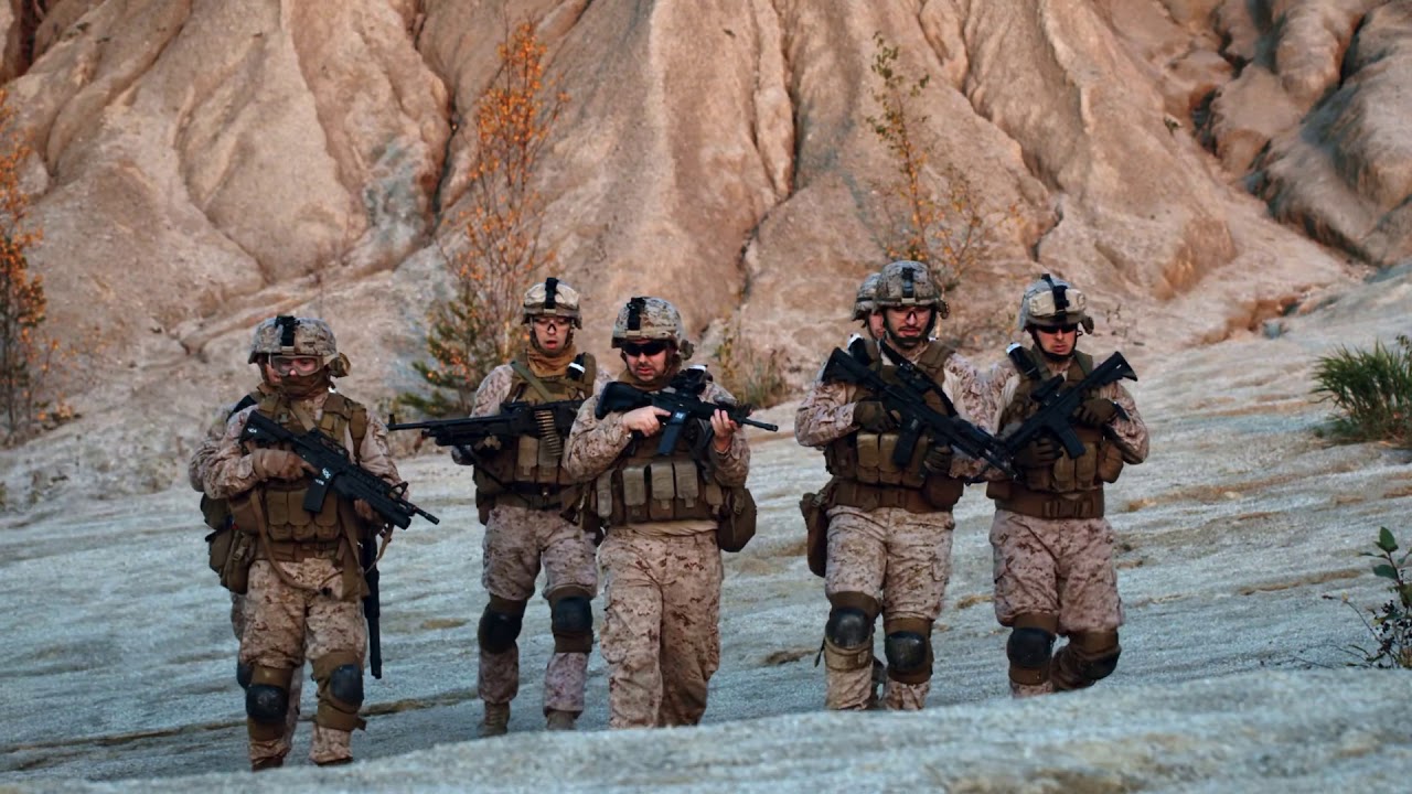 M14 Smoke Grenade - YouTube