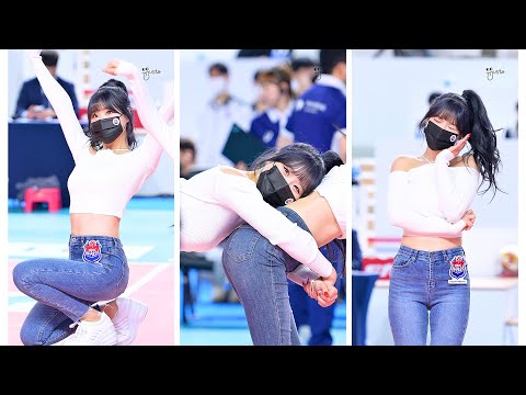 [4K60P] 230307 최홍라 치어리더 - WHAT IS LOVE? / HEARTSHAKER (TWICE) 무대 직캠