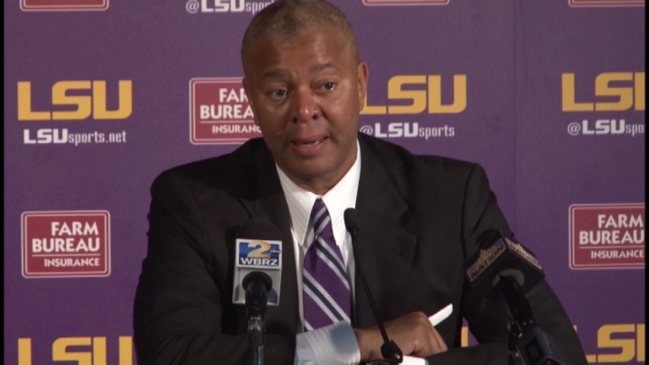 LSU Basketball Coach Johnny Jones after season-opening win over Wofford ...