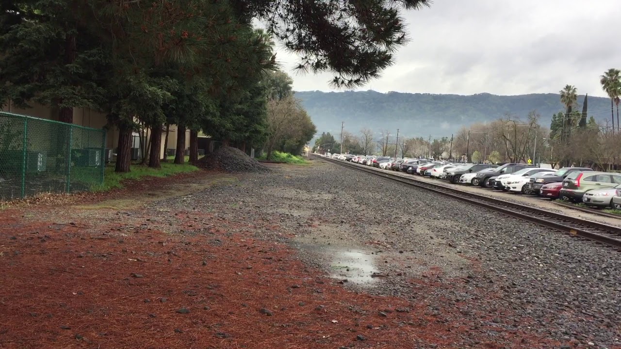 Up 8943 passenger special going through Pleasanton - YouTube