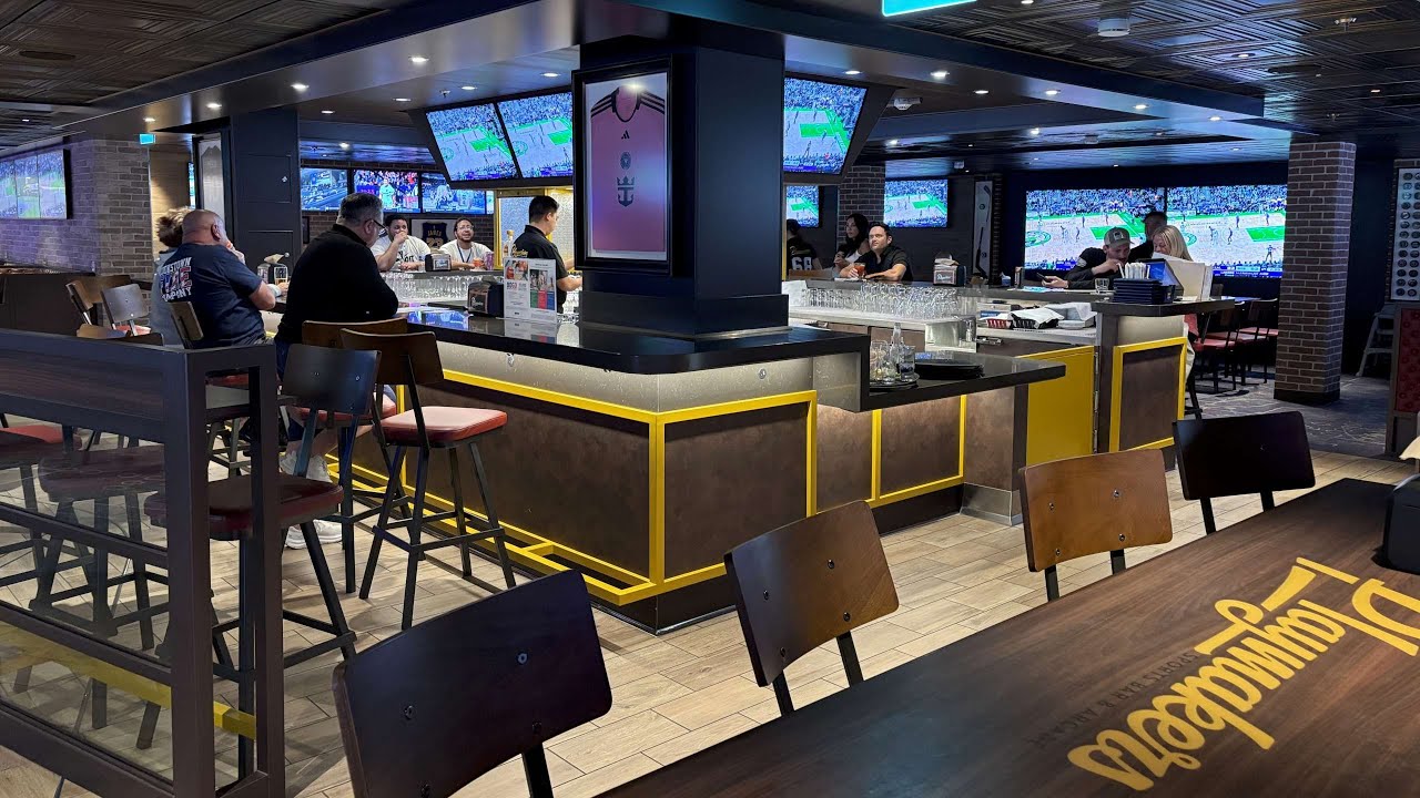 Royal Caribbean Icon of the Seas - Playmakers Specialty Restaurant ...