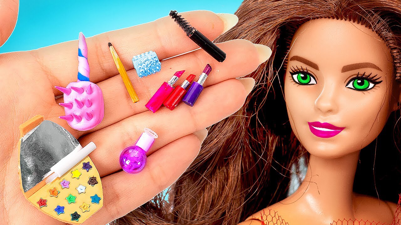 🖤🤍 WOW! Never Too Late To Remake Dolls 🎨💄 Fun DIYs and Makeup! 💅 by ...