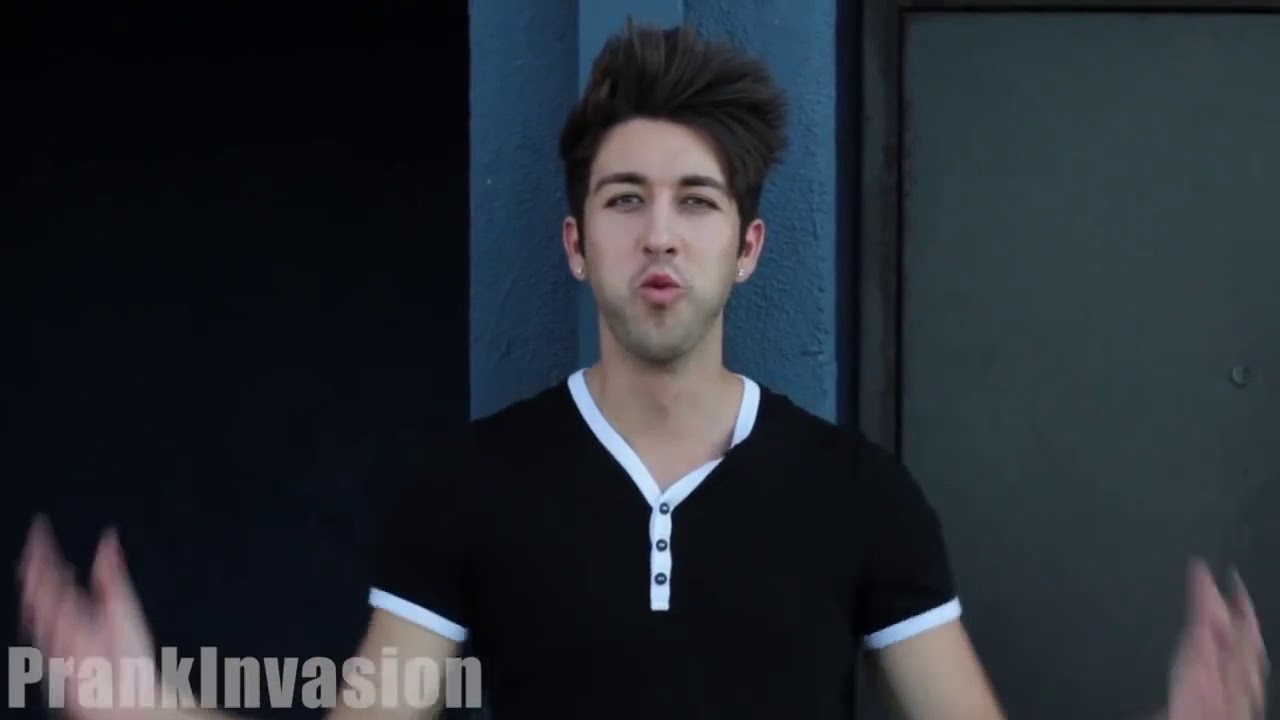 Kissing Prank - Family Edition - Prank Invasion 2015 - YouTube