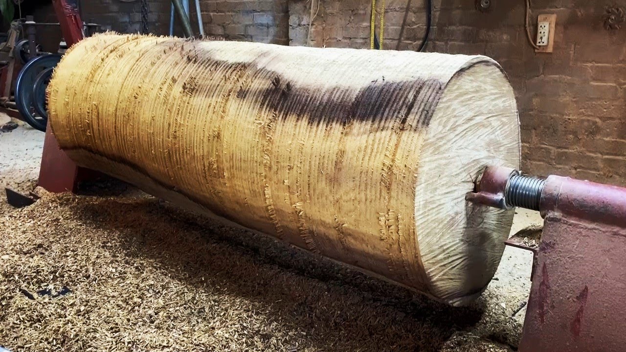 Wood Lathe Fastest Large Tree Carving Skills, Great Large Wood Carving ...