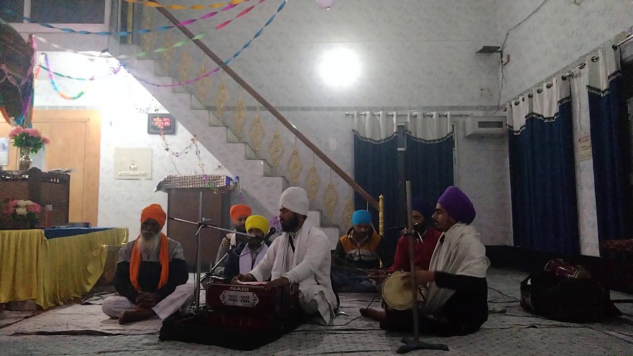 Bhai karam singh bakapur wala kartan - YouTube