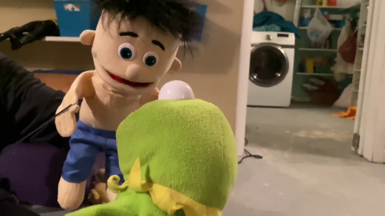 Moe-Lester gets a stolen job (new characters hope you like the video ...