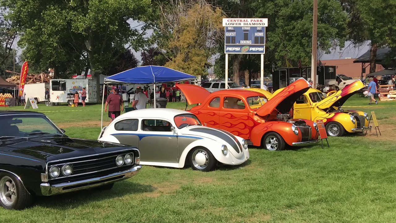 Under the Stars Car Show Sunset, Utah 2018 - YouTube
