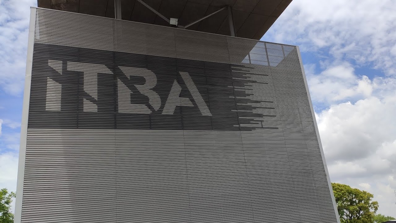 UN DÍA ESTUDIANDO INGENIERÍA INDUSTRIAL EN EL ITBA | #2 - YouTube