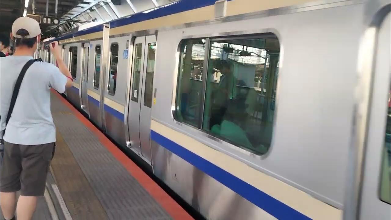 E235系1000番台クラF-27編成+クラJ-04編成横浜駅発車 - YouTube