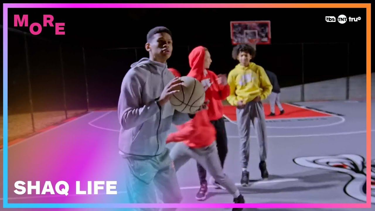 Passing the Torch (Clip) | Shaq Life | MORE - YouTube