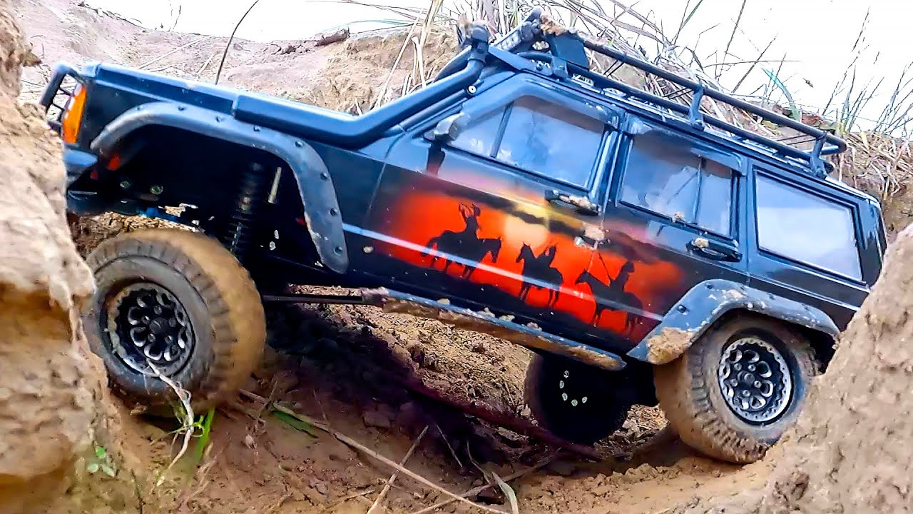 Mud Busting Scale Crawlers: Extreme OFF Road RC Challenge - YouTube