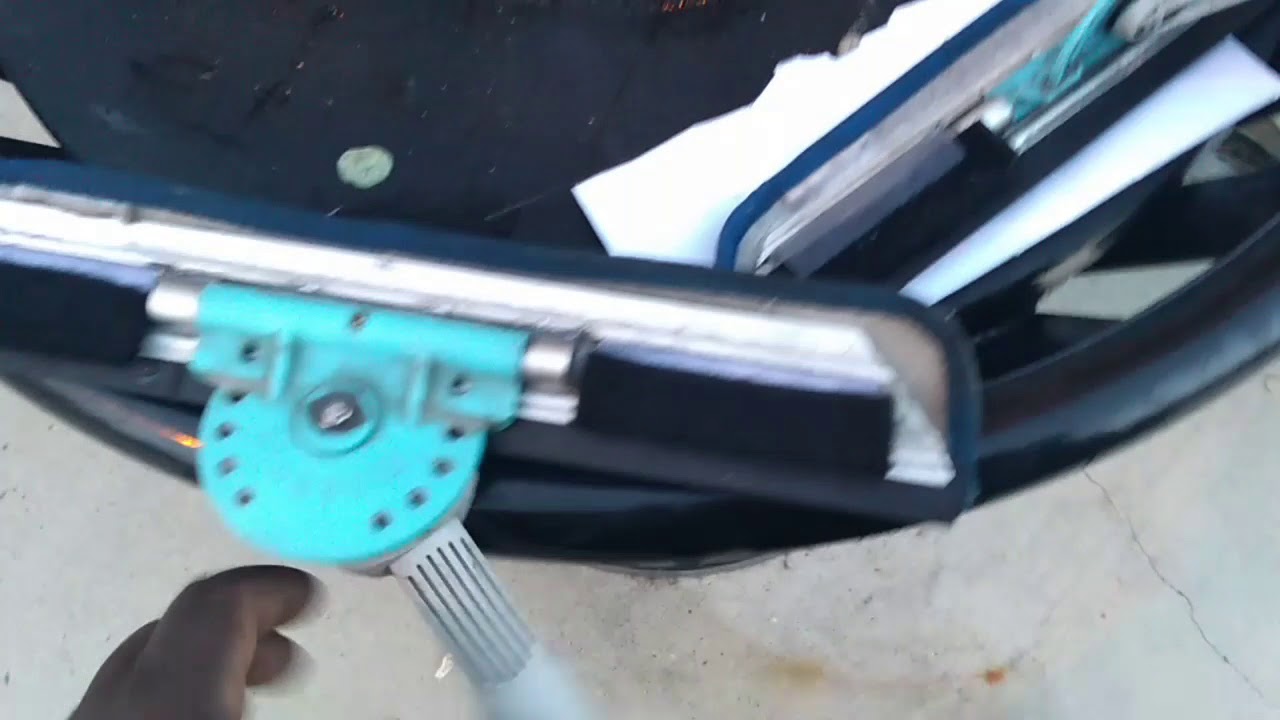 M.A.W. (How to make Gliding strips for any channel squeegee) - YouTube
