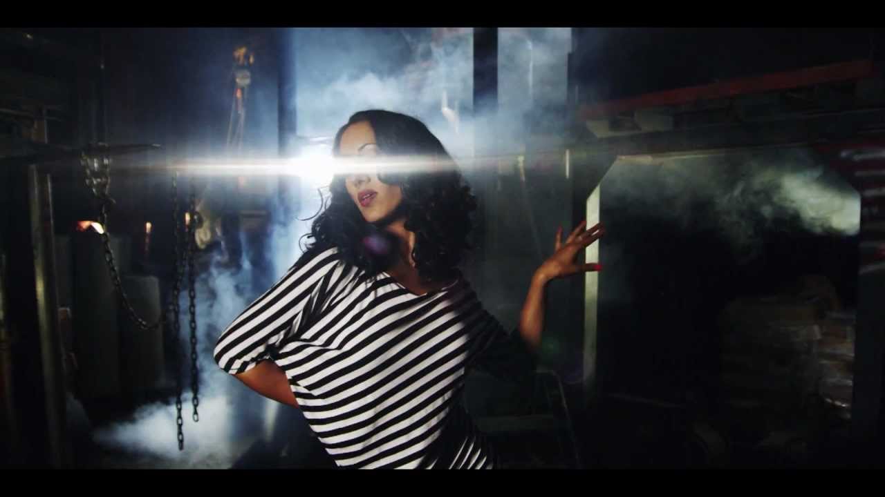 Deesha - Obsession (Official Music Video) - YouTube