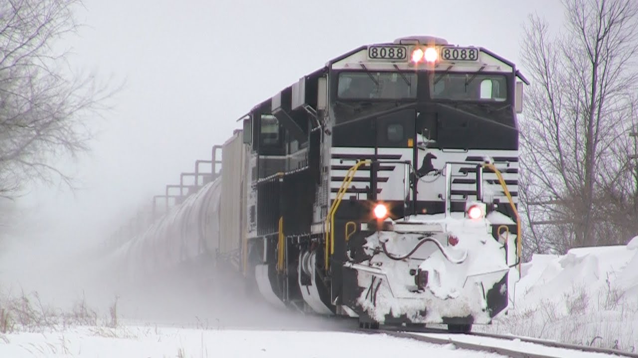 NS 8088 East, with NS 1066 the "New York Central" Heritage Engine on 3 ...