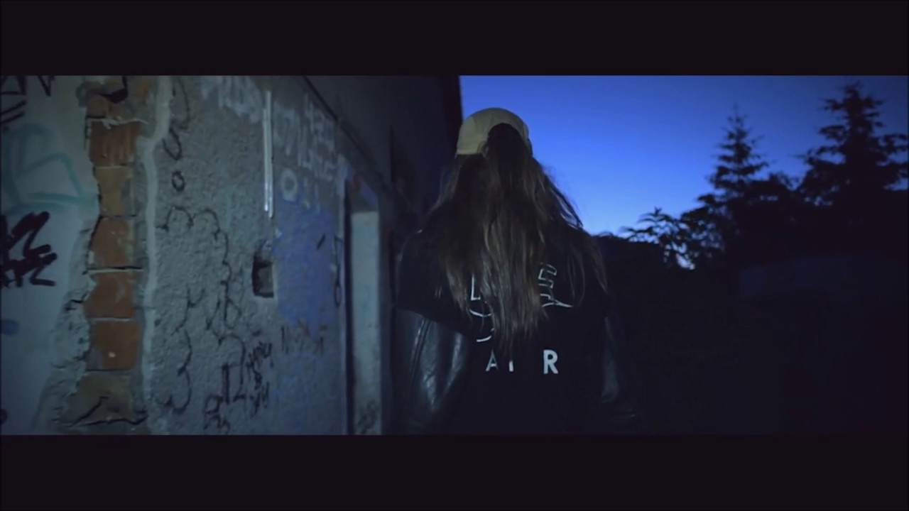 Nerieš ft. Kali - Tieň (text) - YouTube
