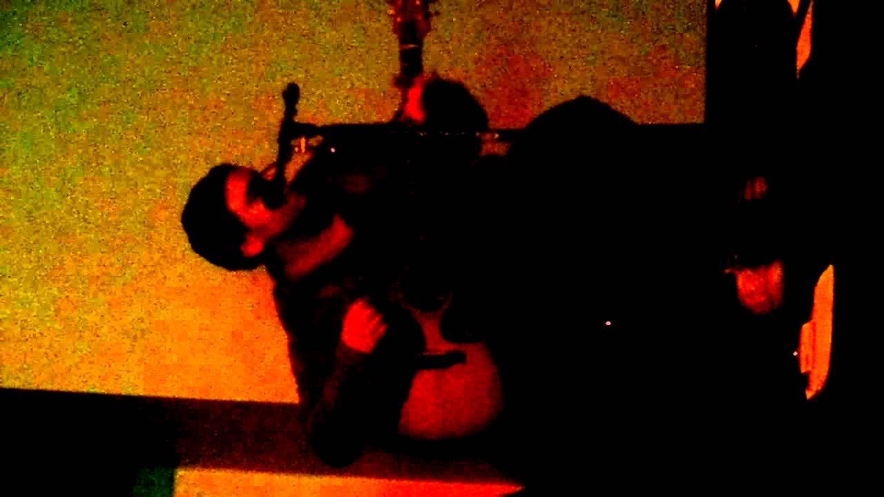 Catfish Blues performed by David Haydu - YouTube