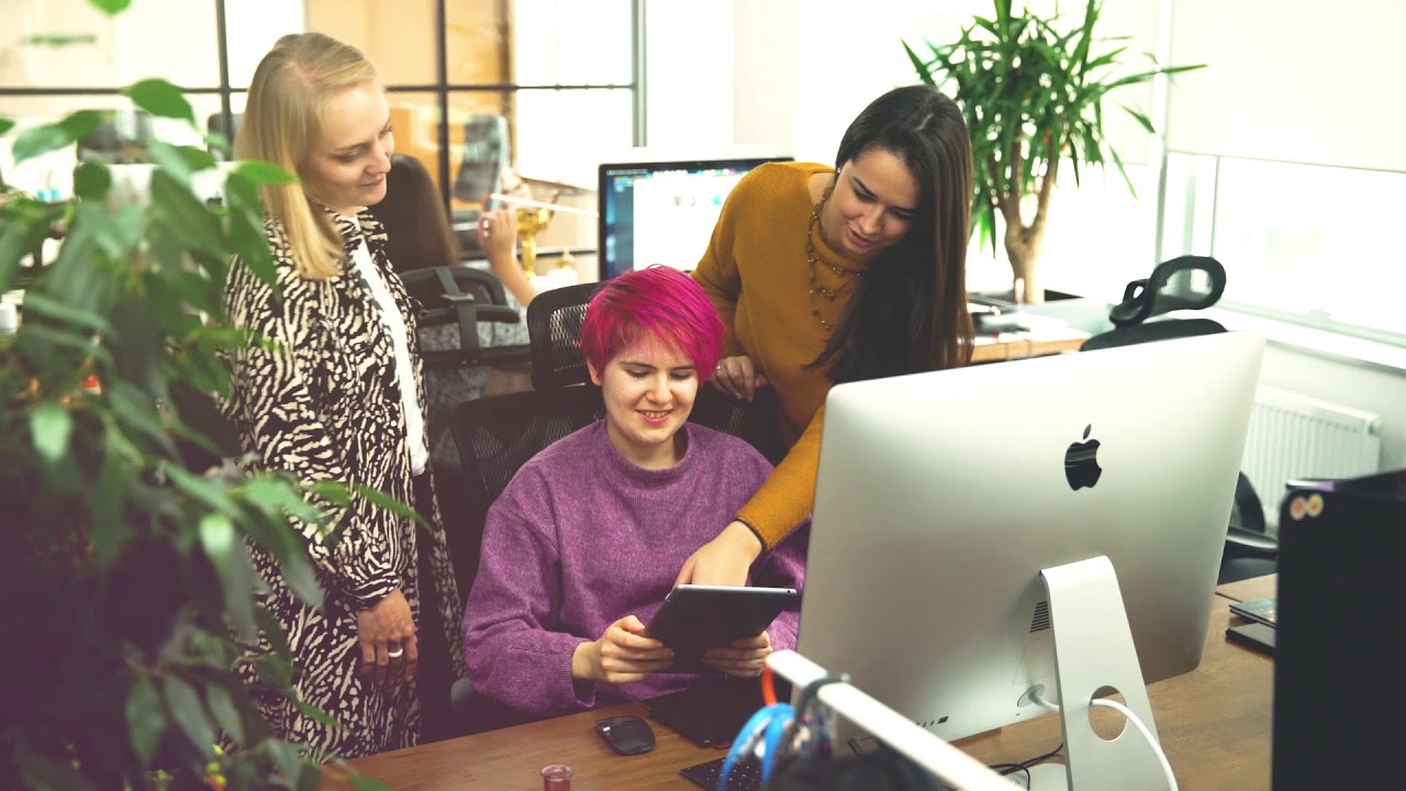 Happy Color Team - YouTube