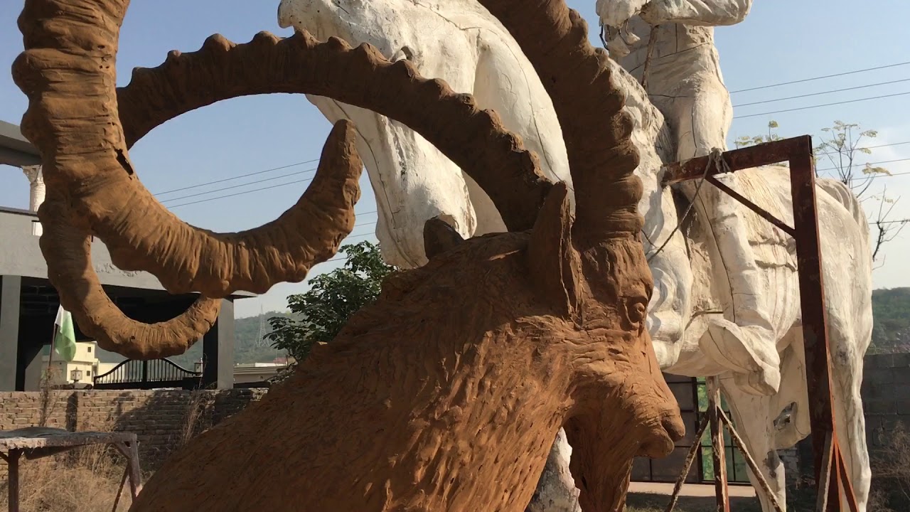 Ibex sculpture - YouTube
