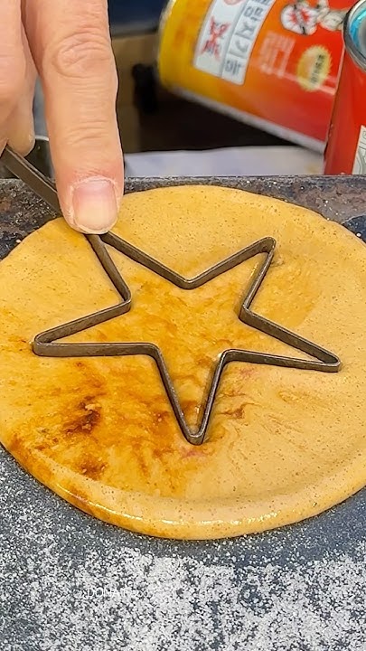 Popular Korean Snacks - Squid Game Dalgona Candy - YouTube