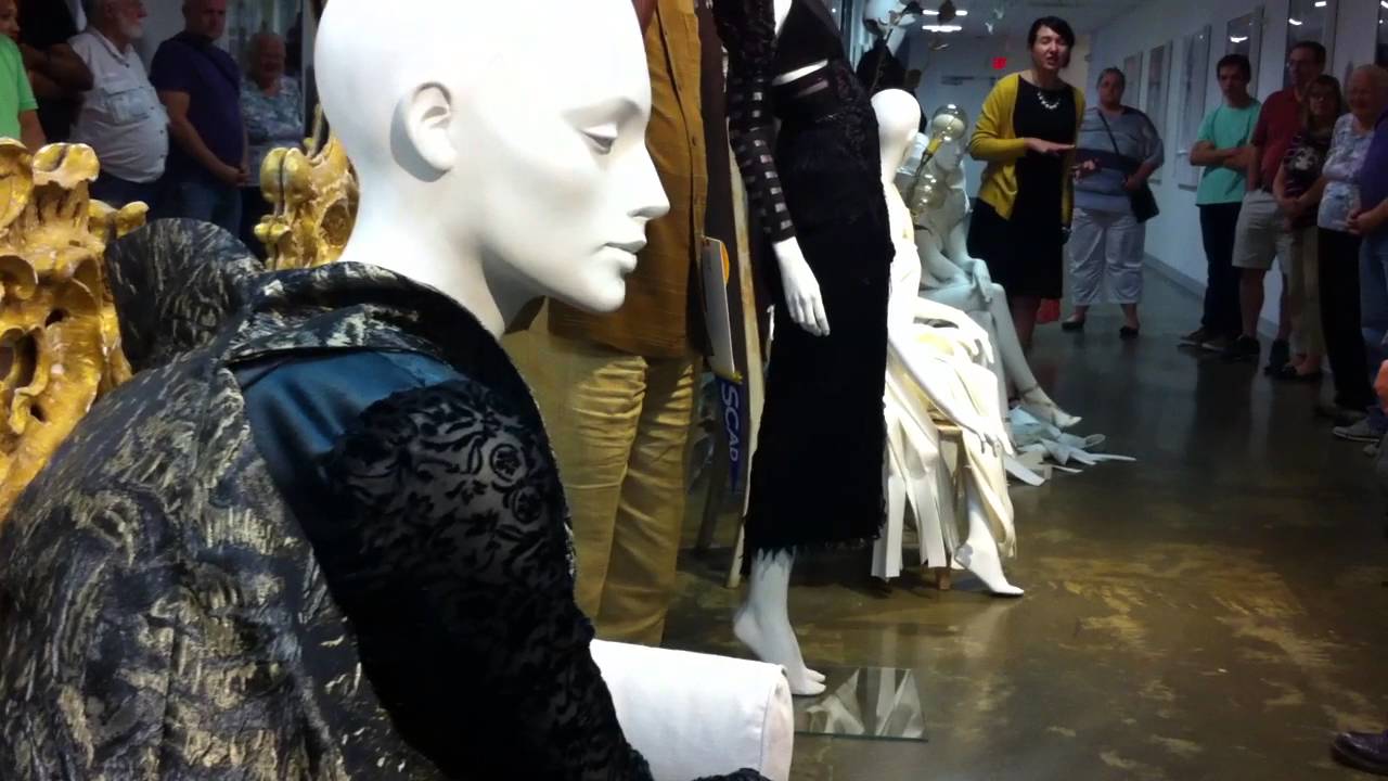 SCAD (Atlanta campus) tour during 2016 summer programs. - YouTube