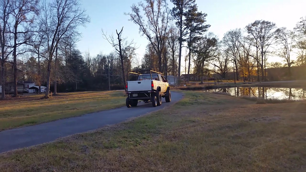 Tag axle for small pickup truck camper_First test - YouTube